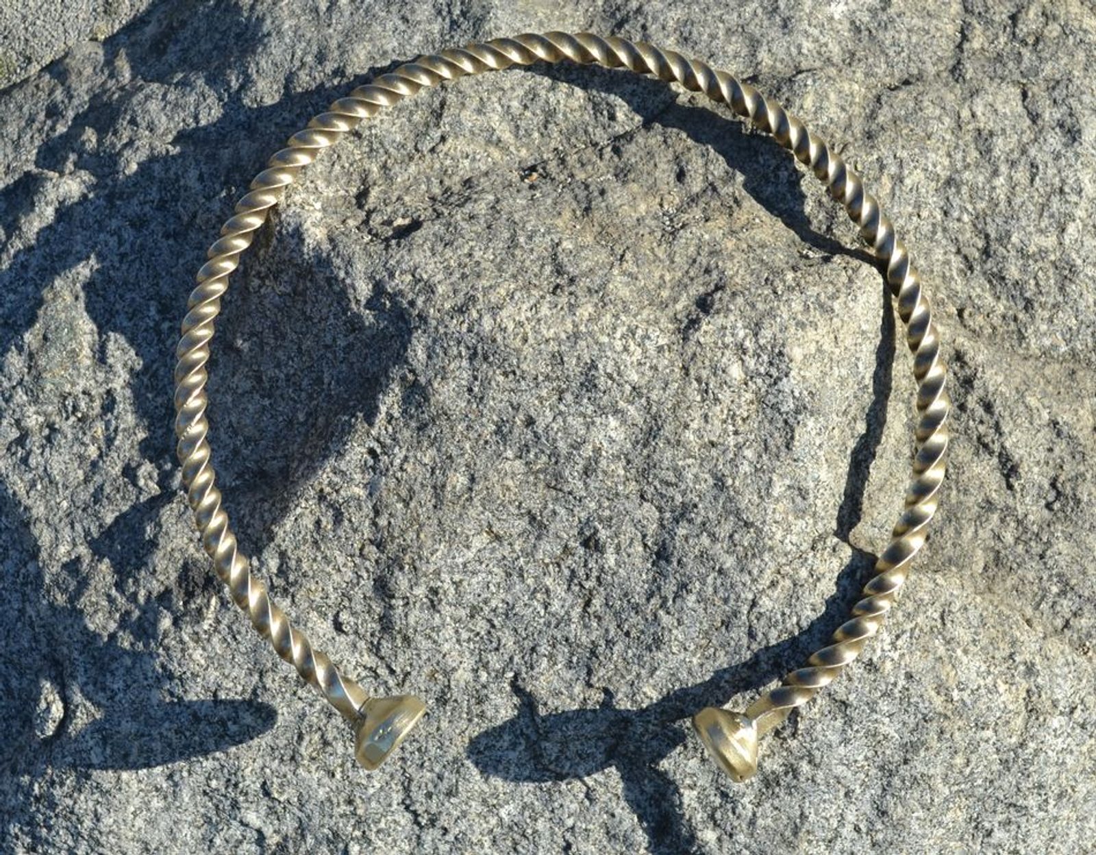 CELTIC BRASS TORC with flat terminals Wulflund
