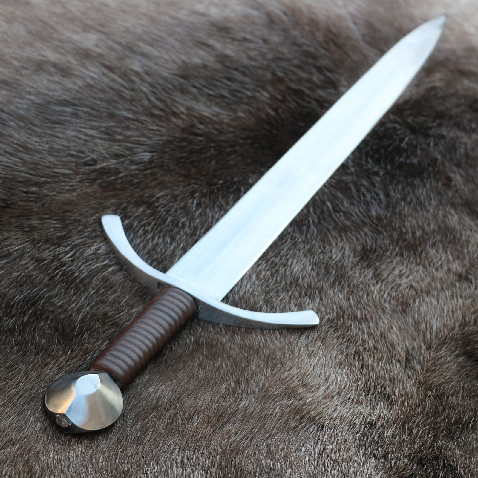 ONE-HANDED SWORD, Willehalm, early XIV. century, sharp replica Wulflund