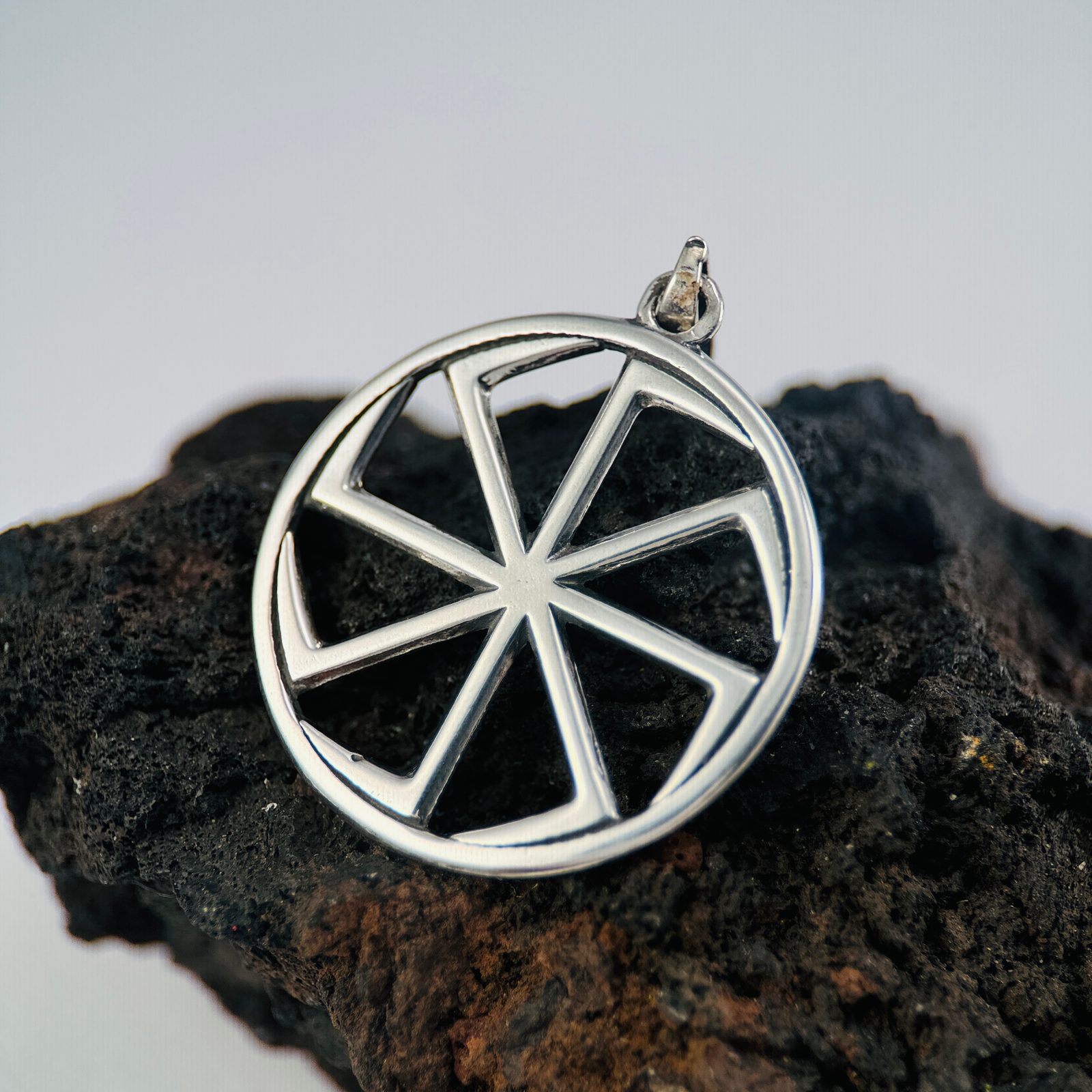 SILVER KOLOVRAT, SLAVIC SUN WHEEL KOLOWRAT SLAWA Wulflund