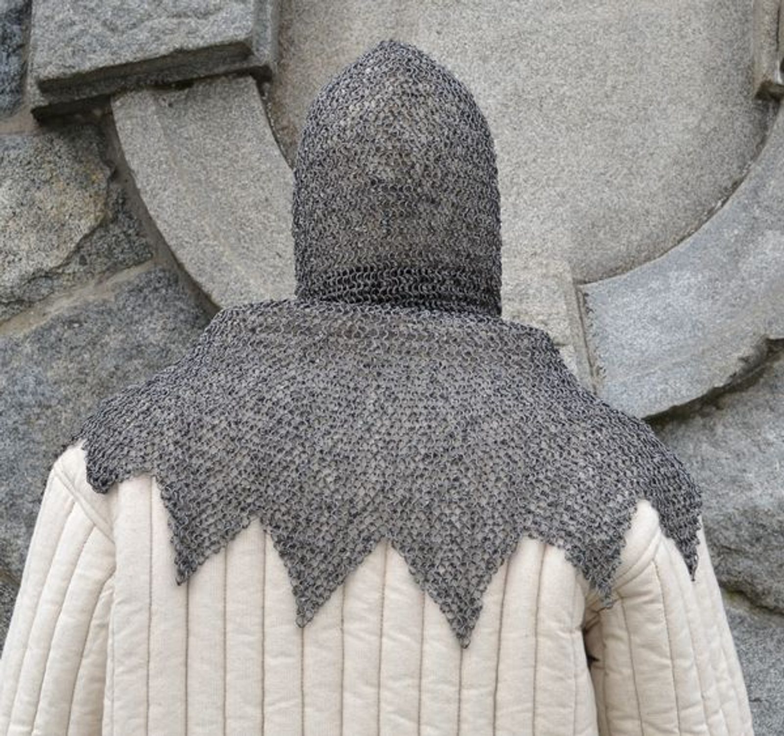 Riveted Chainmail Coif, ZigZag, 8 mm Wulflund
