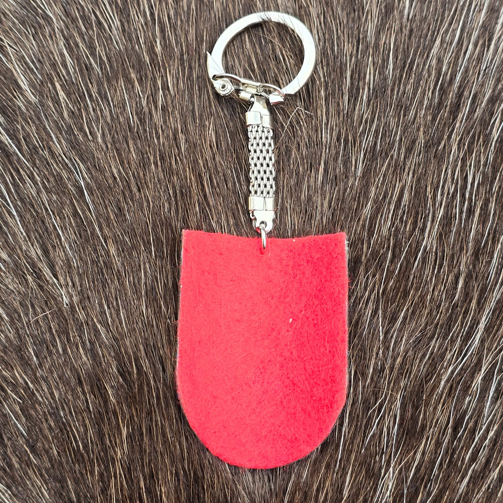 ENGLAND, MEDIEVAL SHIELD, keychain, metal, handmade Wulflund