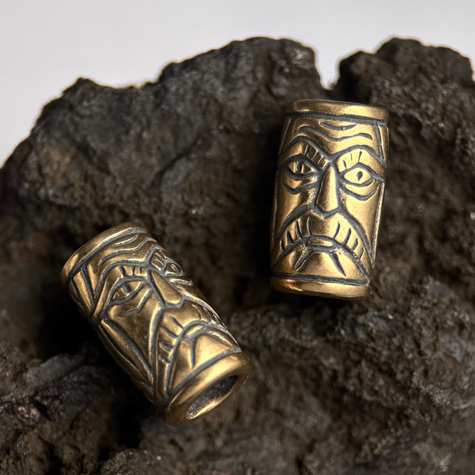 VIKING BEARD RING, bronze Wulflund