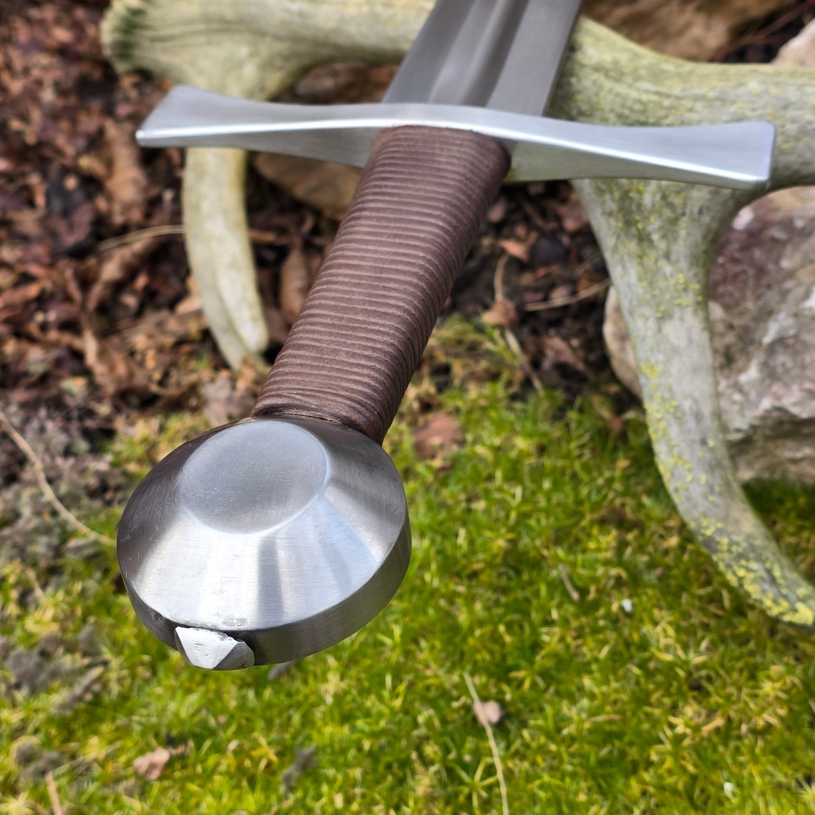 DIETRICH, one-handed sword Full-Tang Drakkaria Medieval swords Swords ...