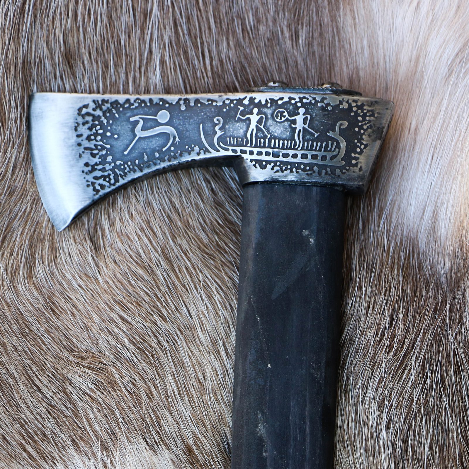 VALASKA traditional forged Carpathian Axe - etched - Petroglyphs, Tanum ...