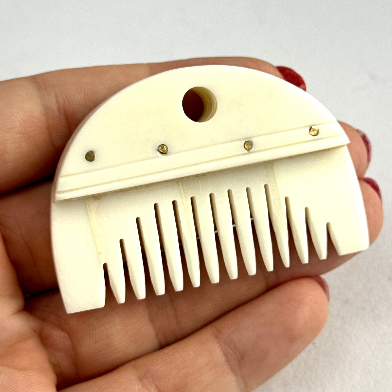 Germanic bone comb Wulflund