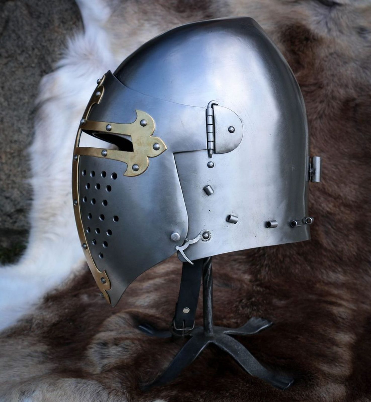 MEDIEVAL VISOR HELMET, combat 2 mm Wulflund