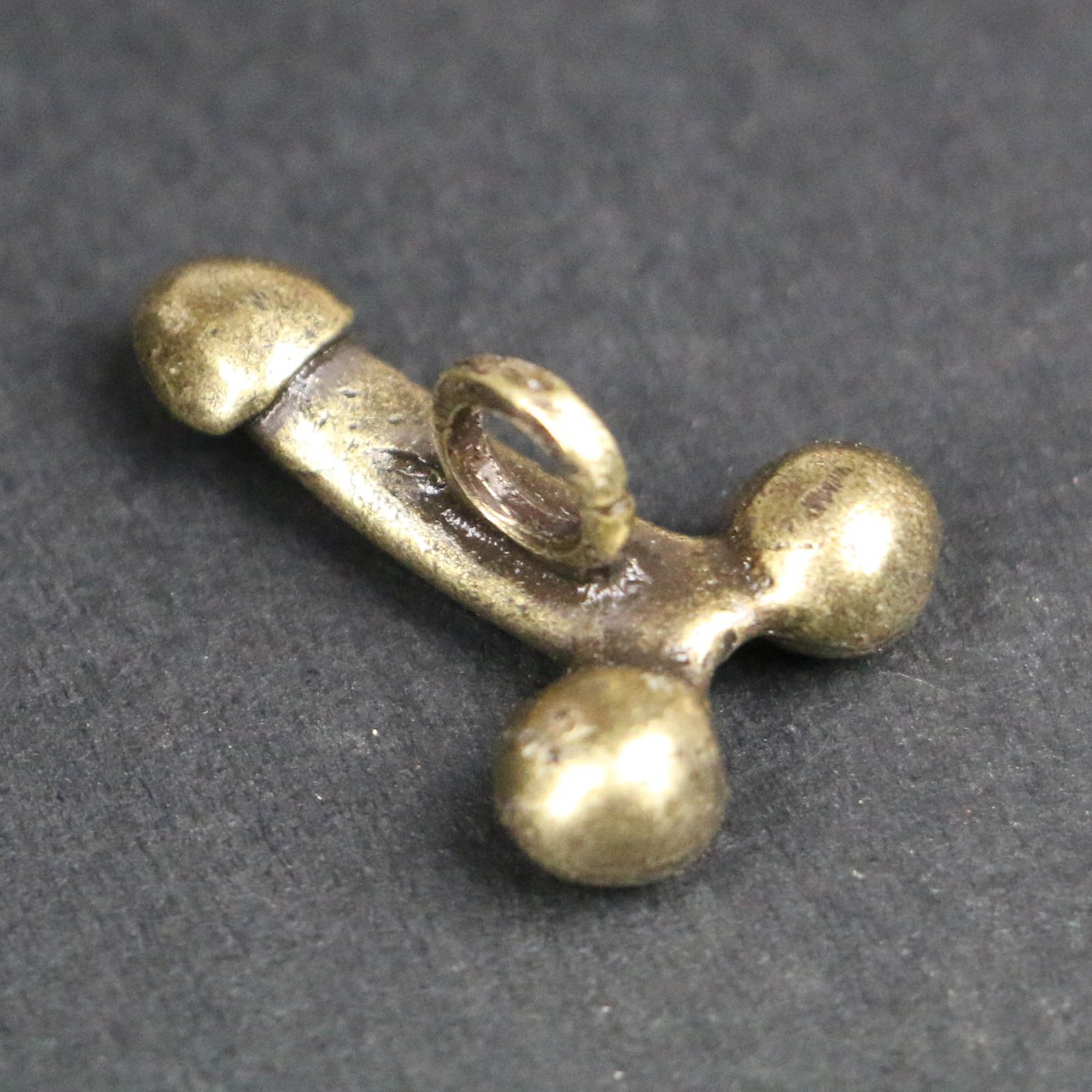 Fascinus, pendentif phallique romain, zinc Nous faisons revivre l ...