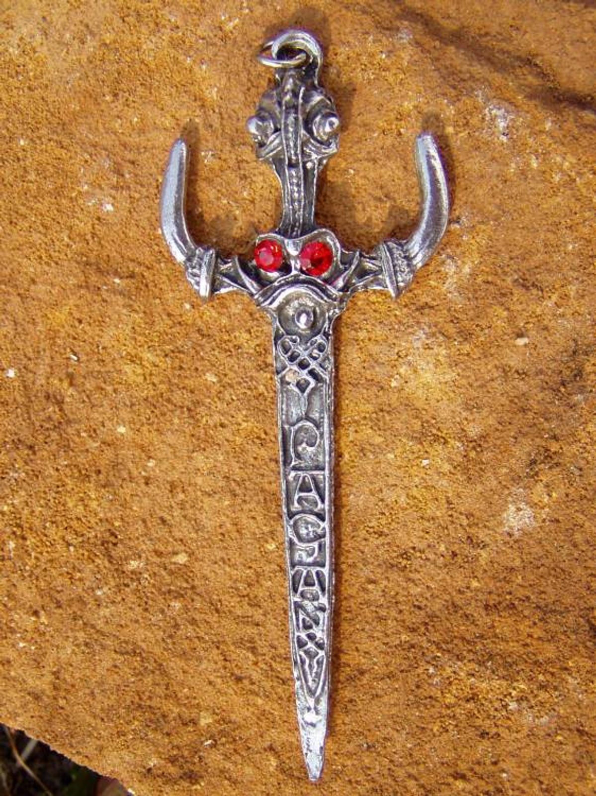 PAGAN SWORD Nous faisons revivre l'histoire