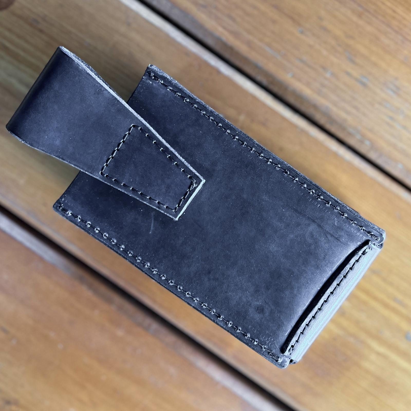 LEATHER CASHIER - case, black Wulflund