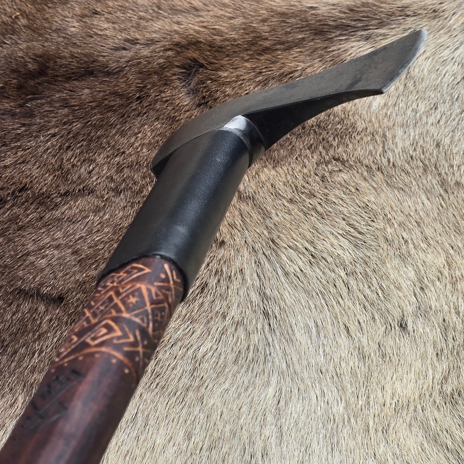 VALASKA - Cicmany, Carpathian traditional forged axe Wulflund