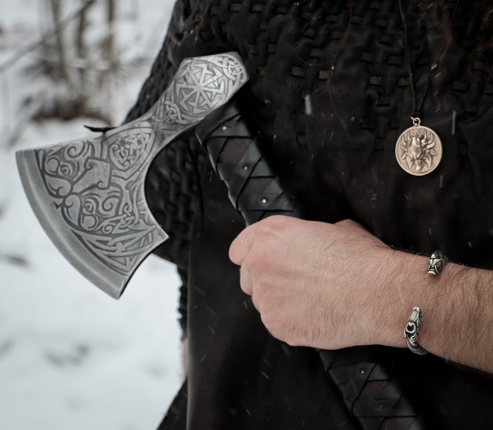 SLAVIC WOLF Pendant, bronze Wulflund