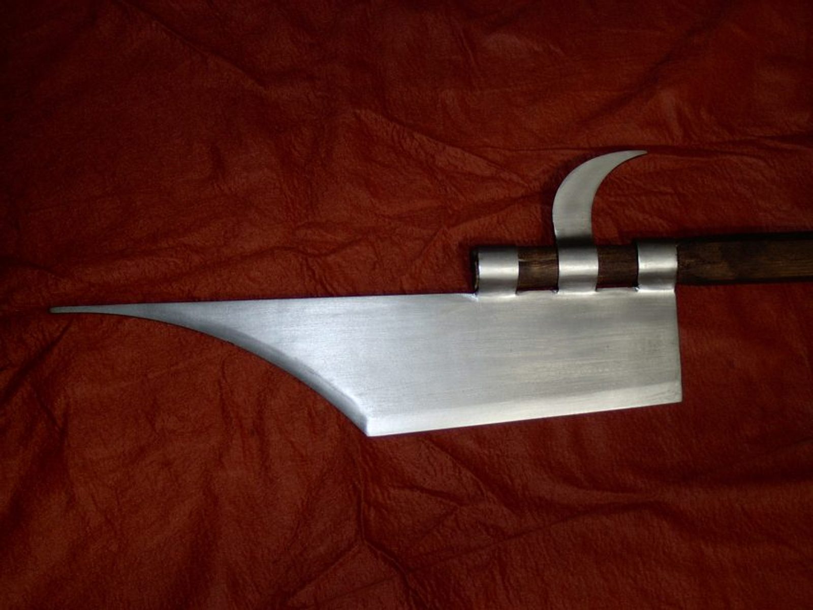 Knights Halberd Wulflund