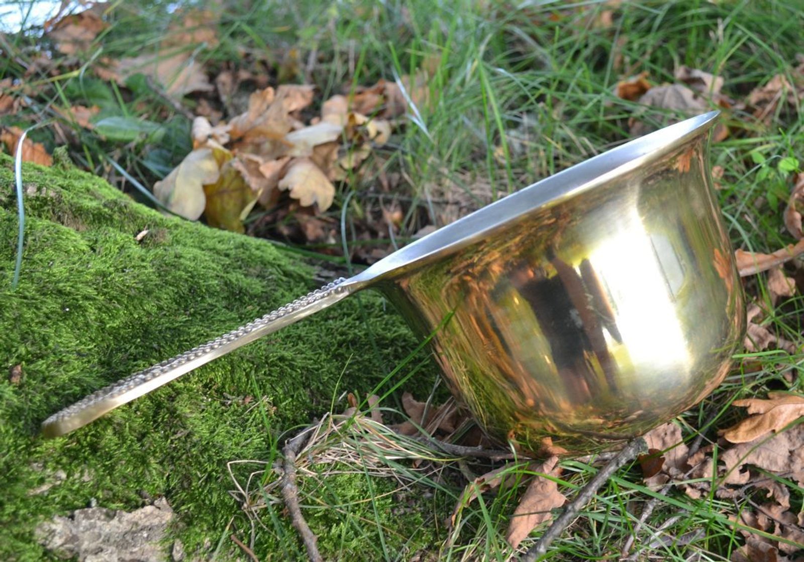 PATERA, Roman pan, replica Wulflund