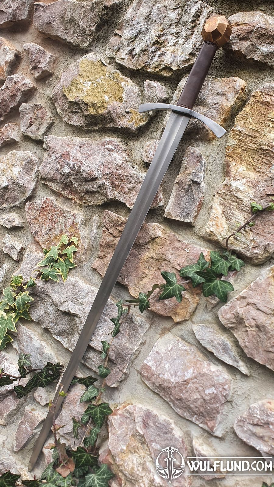 ULRICH, one-handed medieval sword Drakkaria Medieval swords Swords ...