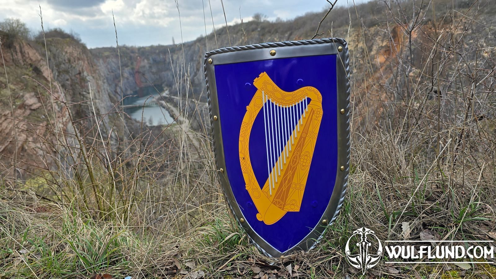 IRELAND, MEDIEVAL SHIELD - metal, handmade Decorative and painted ...