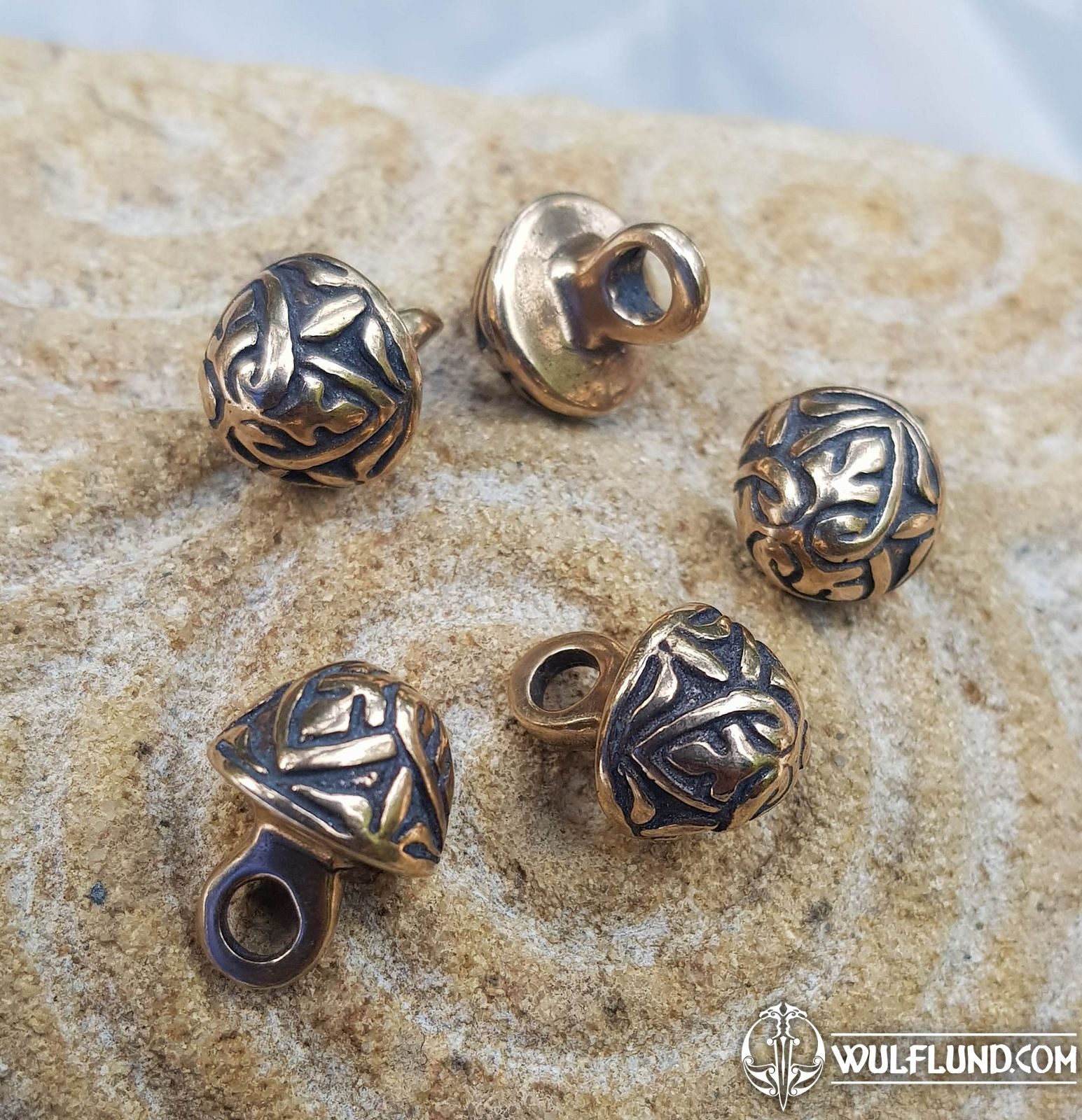 MEDIEVAL BUTTON, 14th-15th century, bronze Drakkaria Brooches and ...