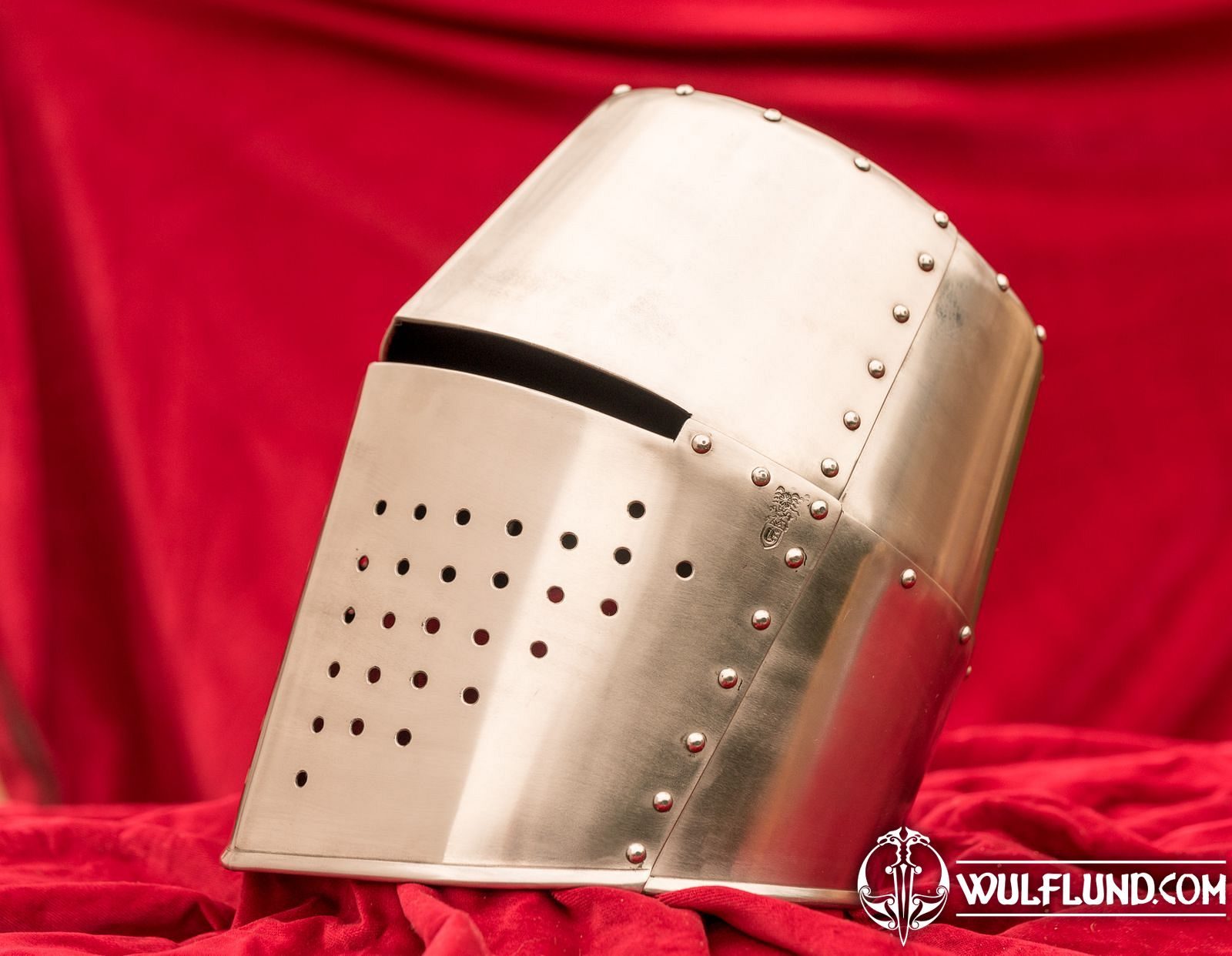GREAT TEMPLAR HELMET medieval helmets Helmets, Armour Wulflund