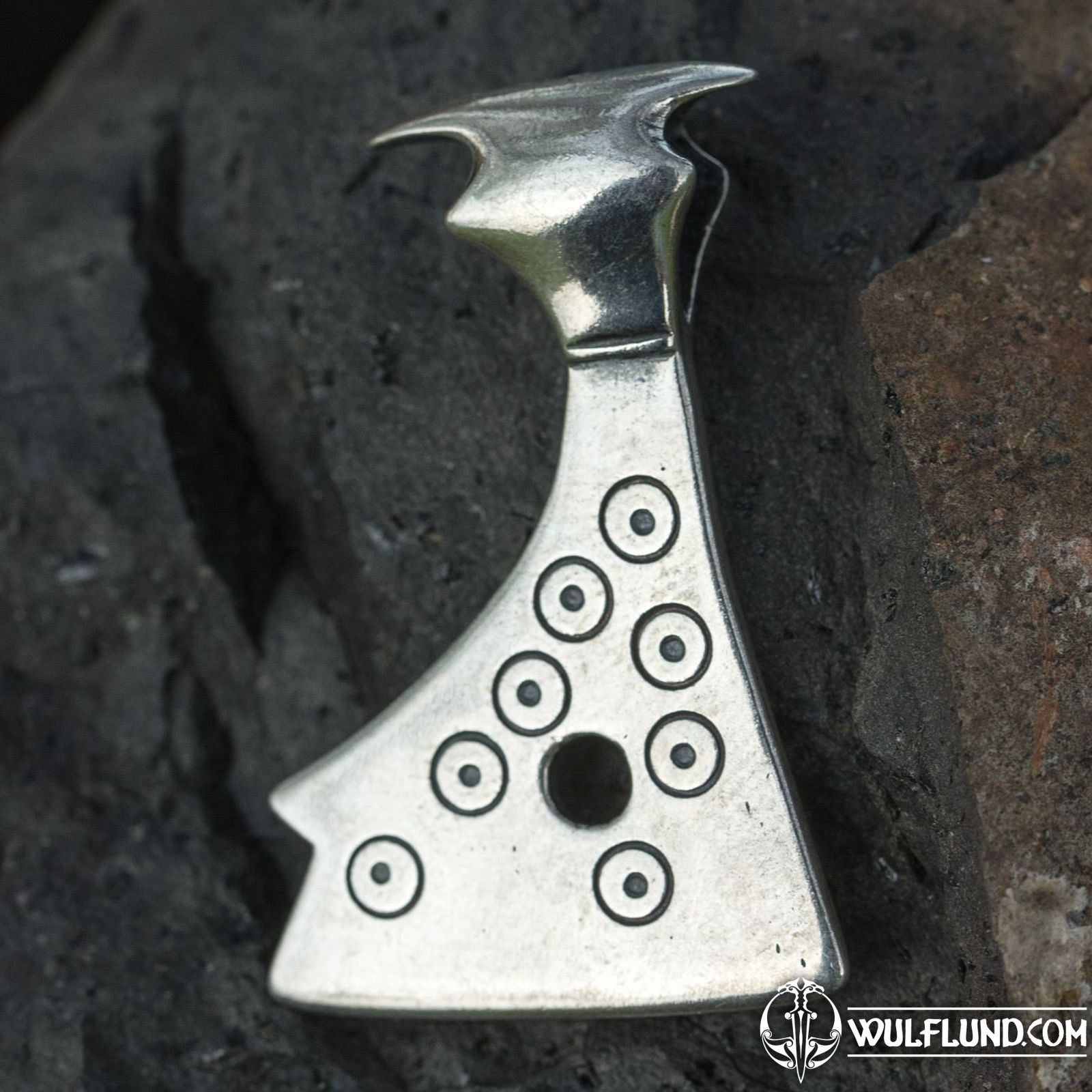 SLAVIC AMULETS PERUN AXES Wulflund