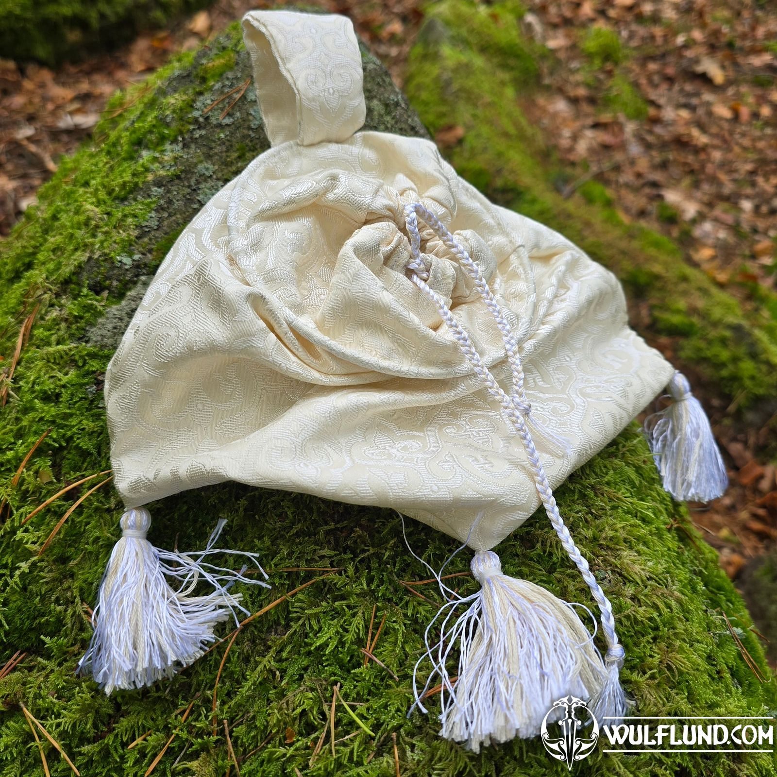 Medieval ladies' bag, 15th century, brocade, white Drakkaria Bags ...