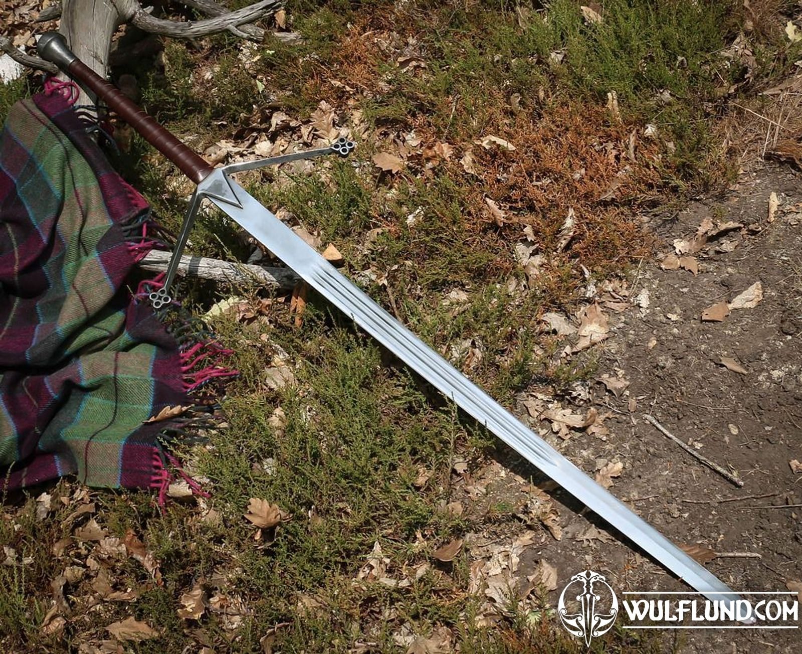 CLAYMORE, long Scottish two handed sword | Wallace Wulflund