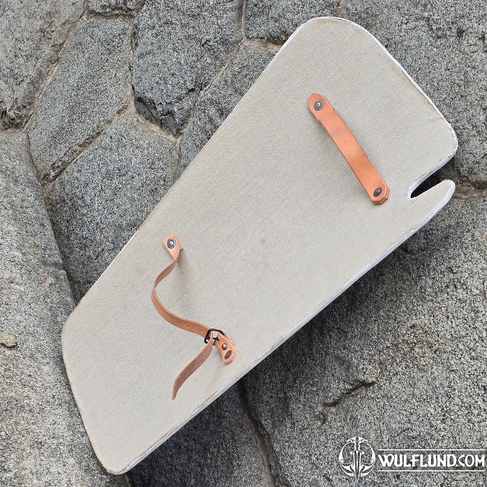 Tartsche Shield, medieval shield, House of Rosenberg, Bohemia Living ...