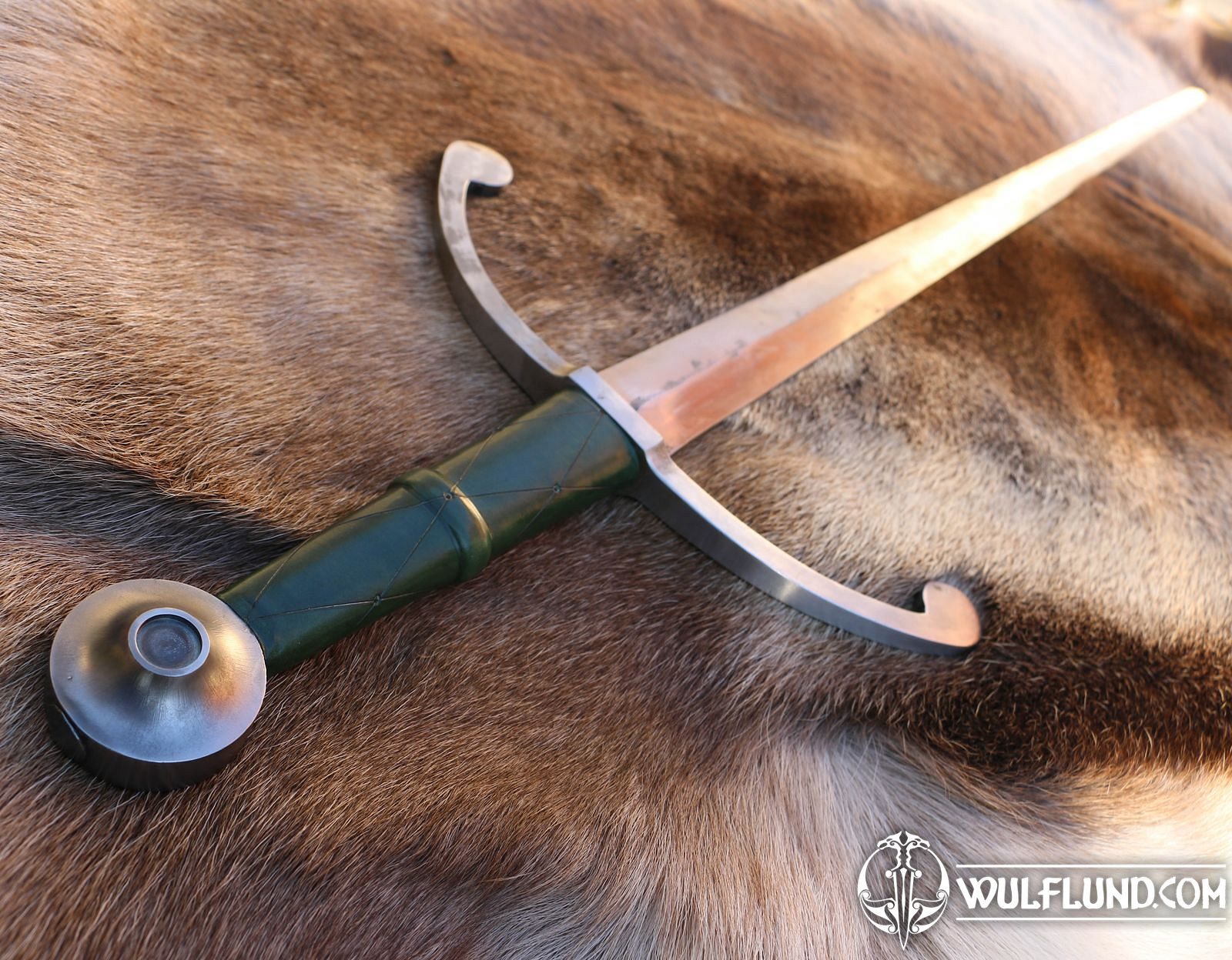 HEDERA one and a half handed sword Arma Epona Medieval swords Swords ...