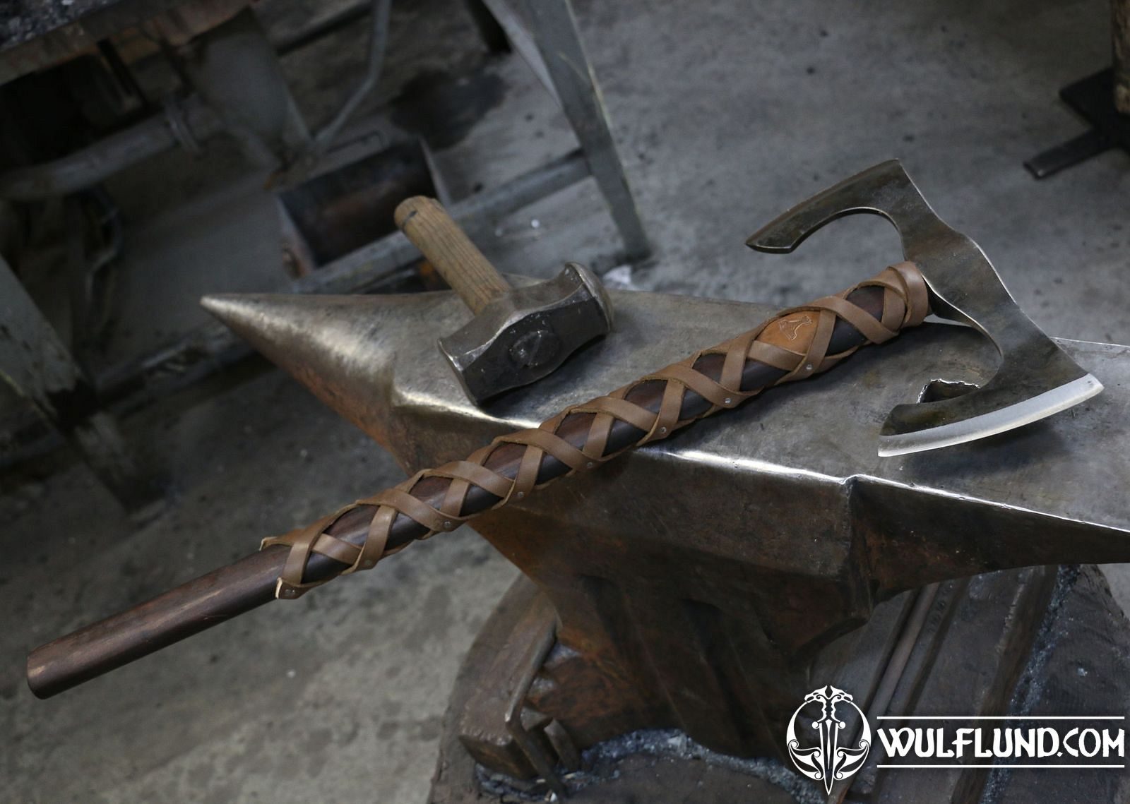 ÁSEGIR, Barbarian Double Blade Axe Drakkaria Axes Weapons Wulflund