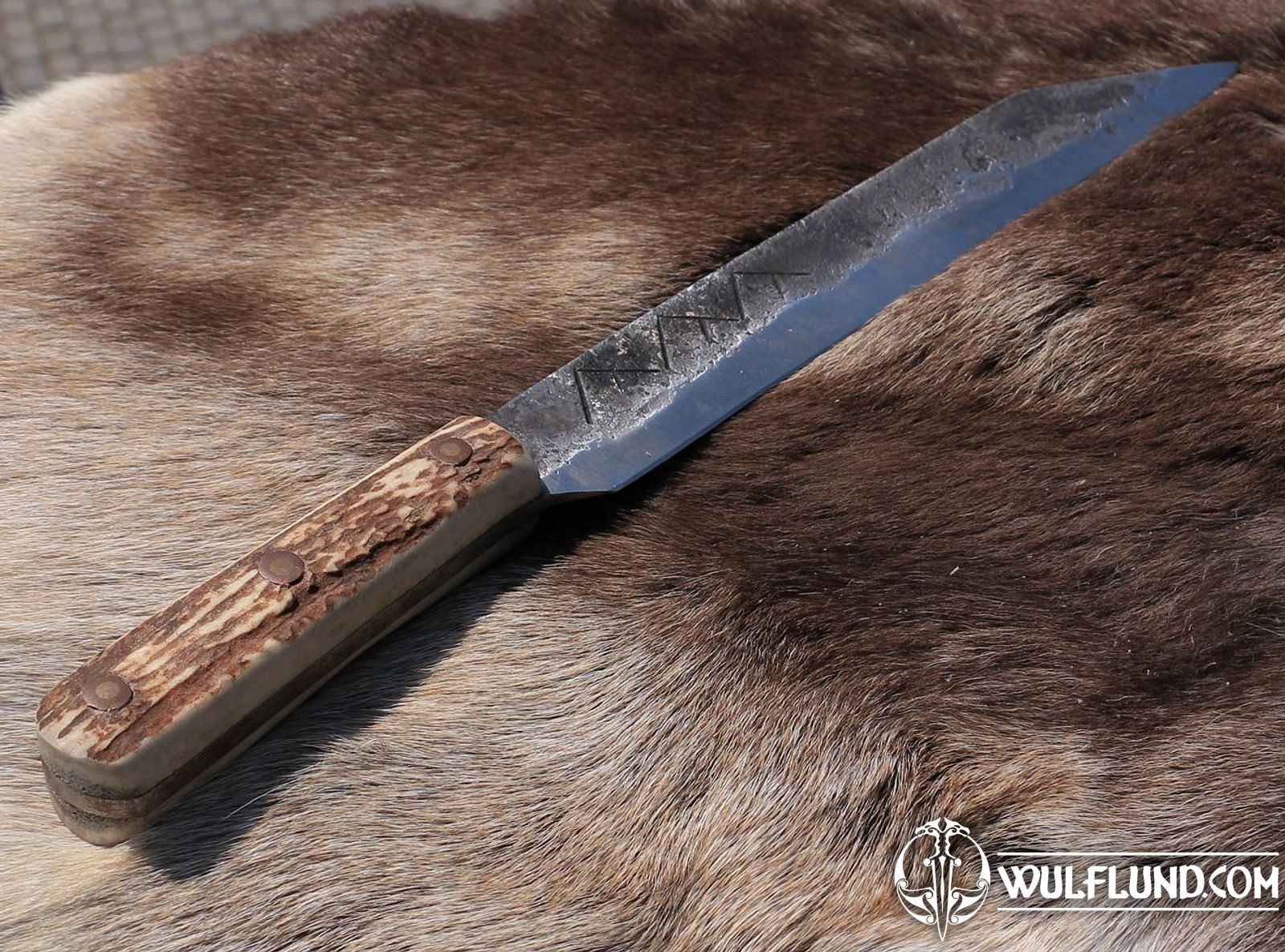ULFHEDNAR, forged viking seax Drakkaria Seax knives Knives, Weapons ...