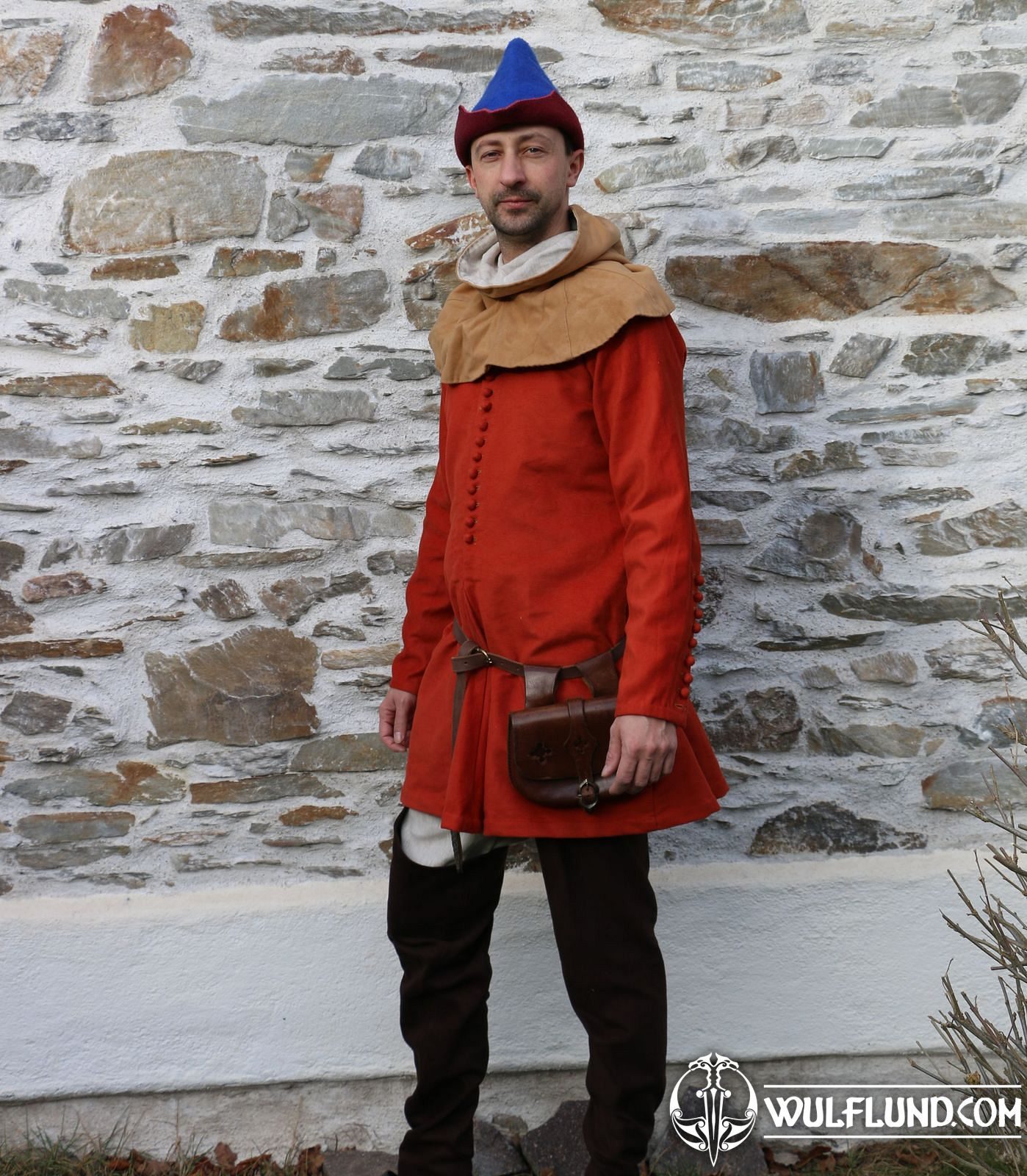 CRAFTSMAN - set of medieval clothing, 2nd half of the 14th century ...
