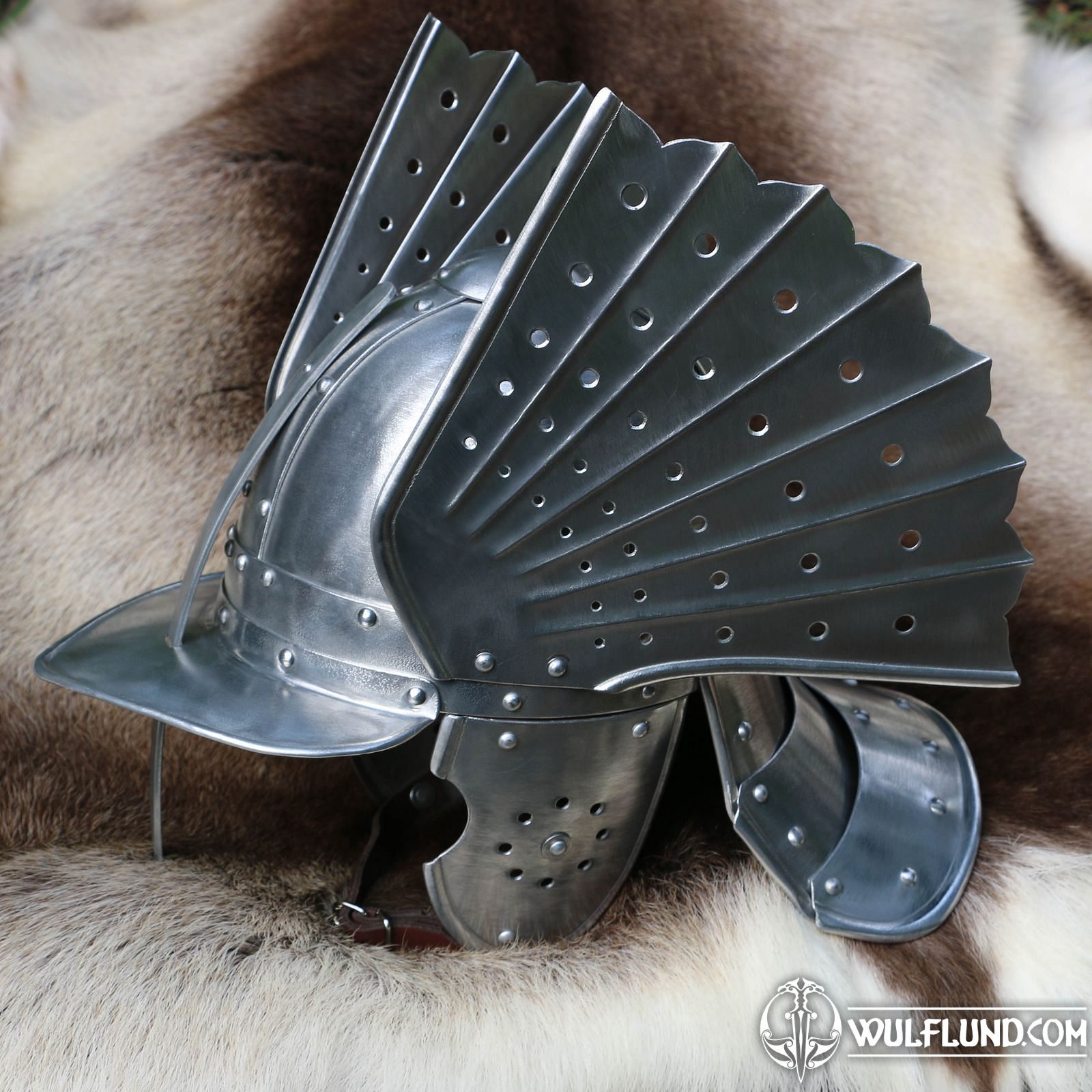 Child Polish Winged Hussar Helmet Rüstkammer für Kinder Rüstungen Wir ...