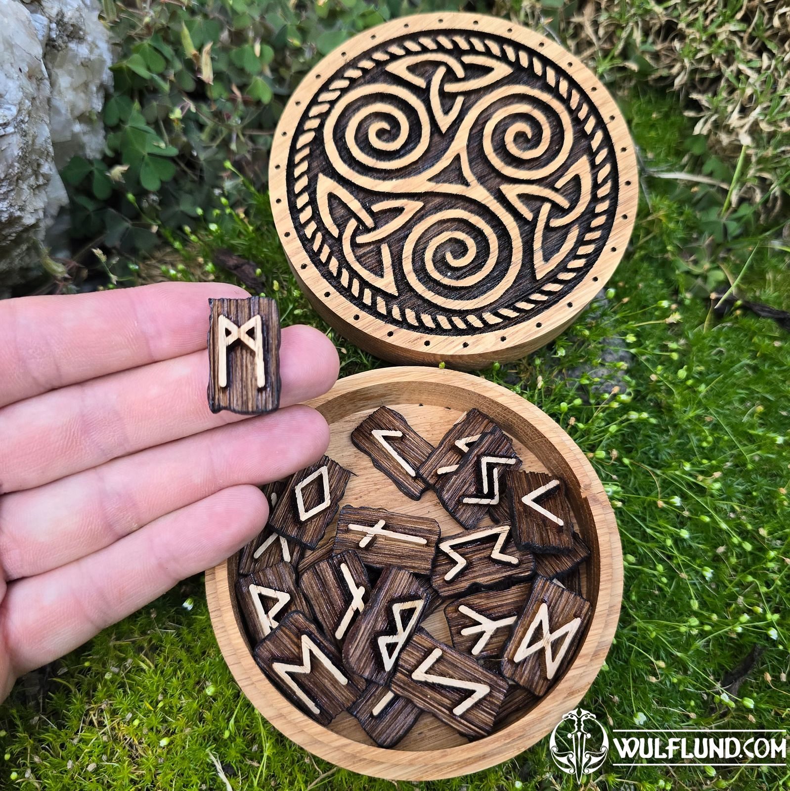NORSE RUNES - FUTHARK with box - TRISKEL Kadlus Runes Magic, Home decor ...