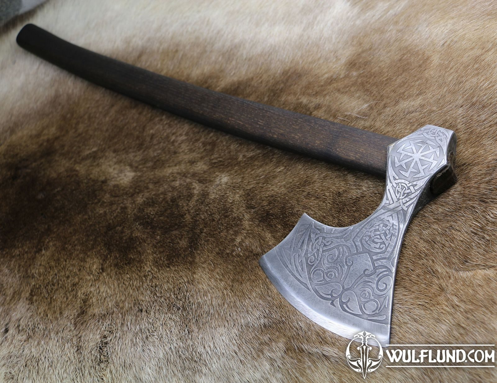 Axe of Perun, etched Slavic Axe Drakkaria Axes Weapons Wulflund