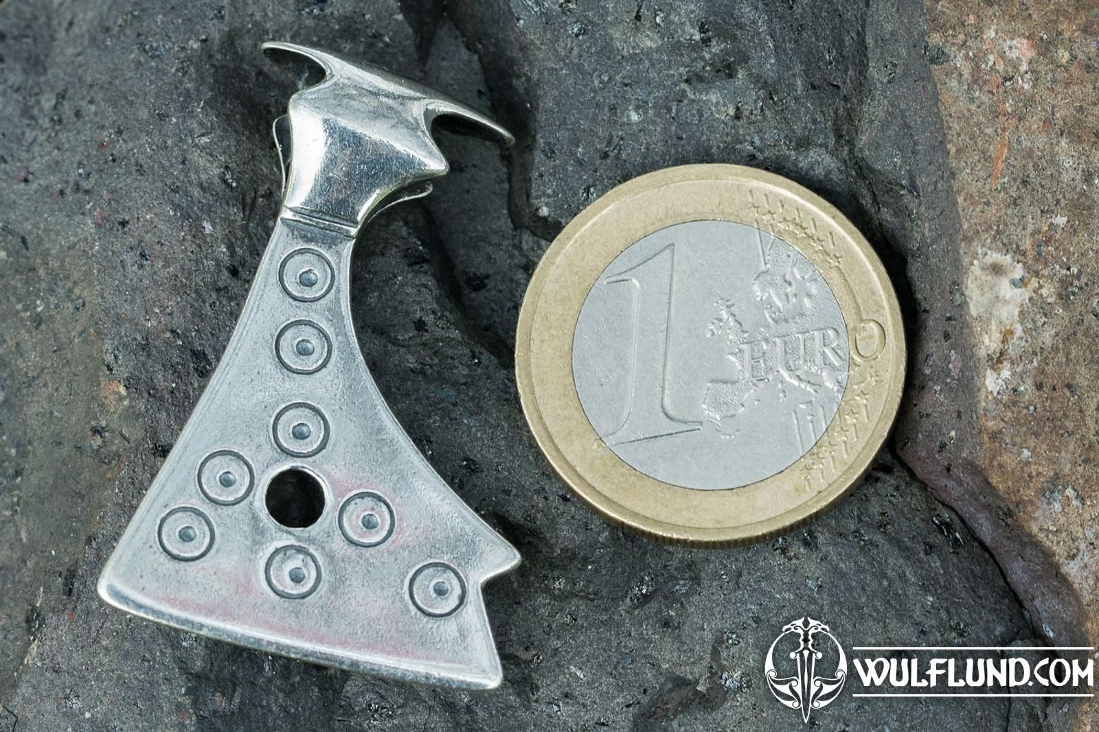 SLAVIC AMULETS PERUN AXES Wulflund