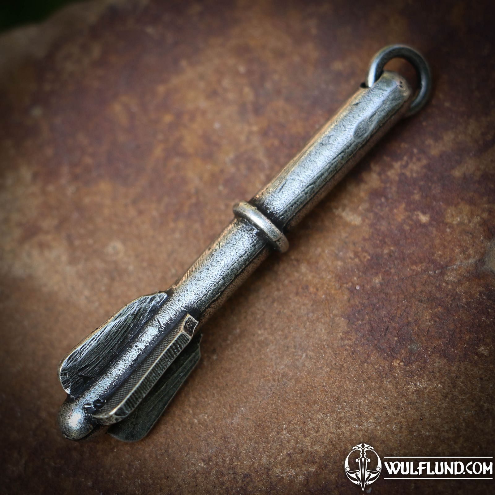 MEDIEVAL MACE, pendant, zinc Drakkaria Medieval amulets Zinc amulets ...