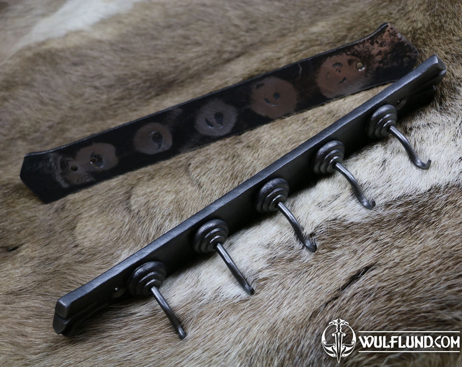 KEY HANGER, forged Stawaritsch forged products Smithy Works, Coins Wulflund