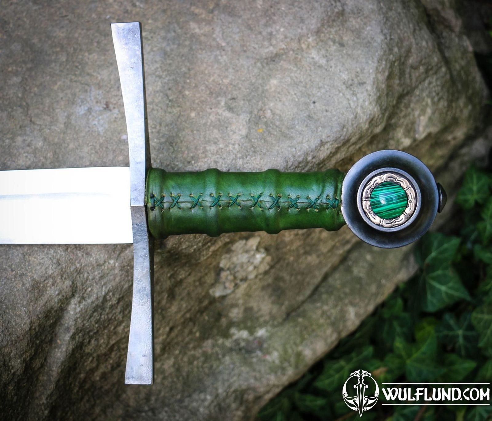 HIBERNIAN, medieval sword Drakkaria Medieval swords Swords, Weapons ...
