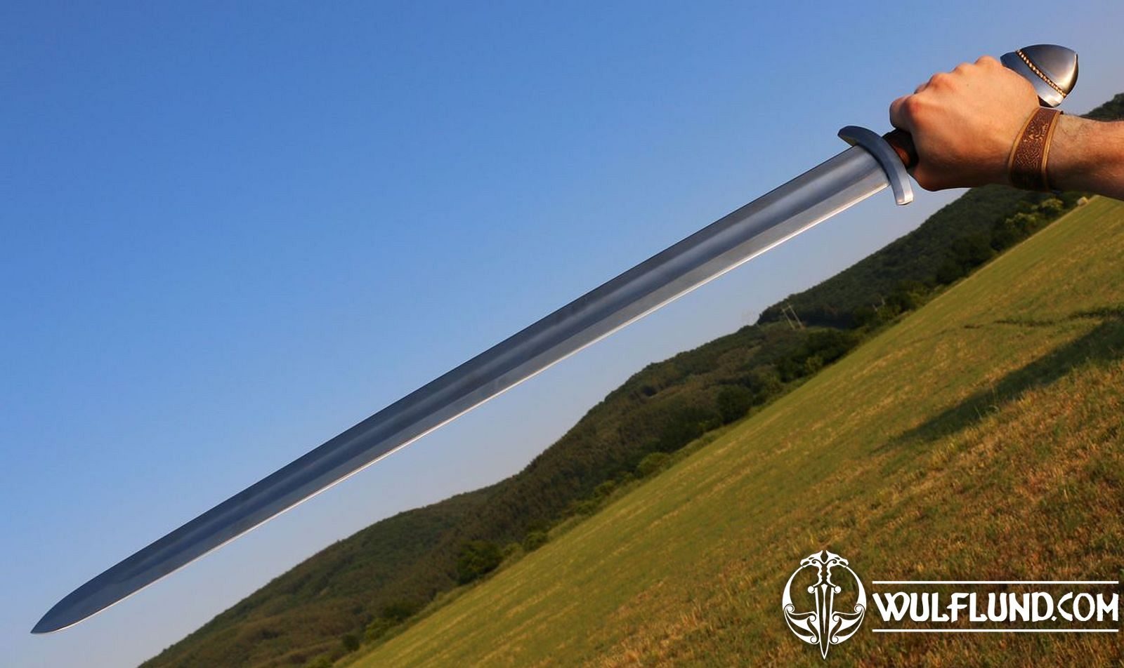 SKOFNUNG, forged viking sword Wulflund