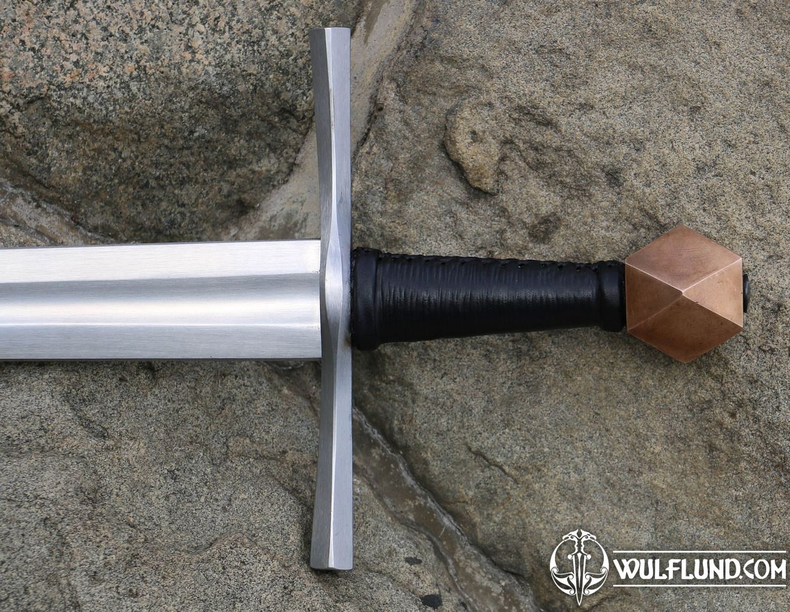 FREDERICK, 14th Century Sword, bronze pommel Drakkaria Medieval swords ...