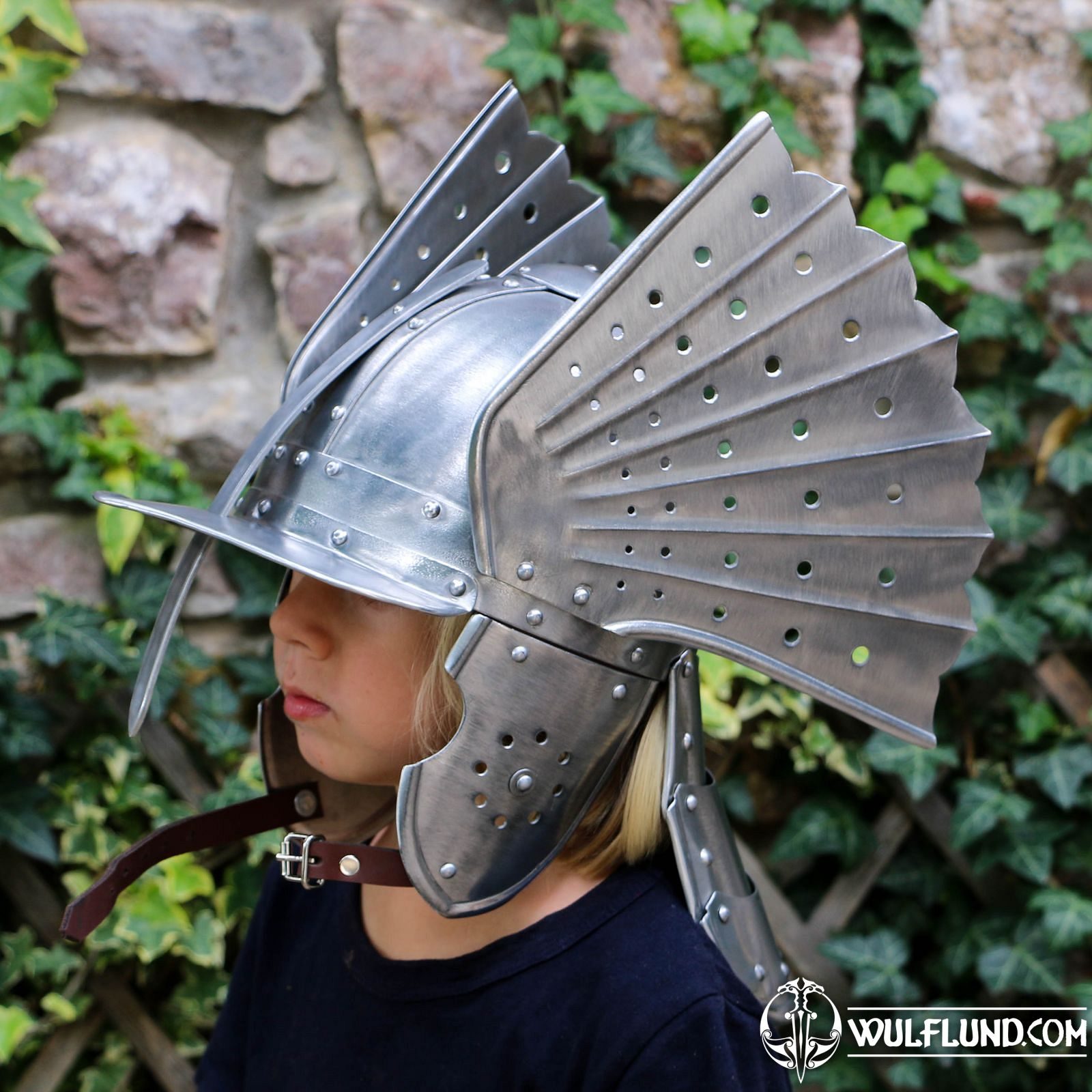 Child Polish Winged Hussar Helmet Rüstkammer für Kinder Rüstungen Wir ...