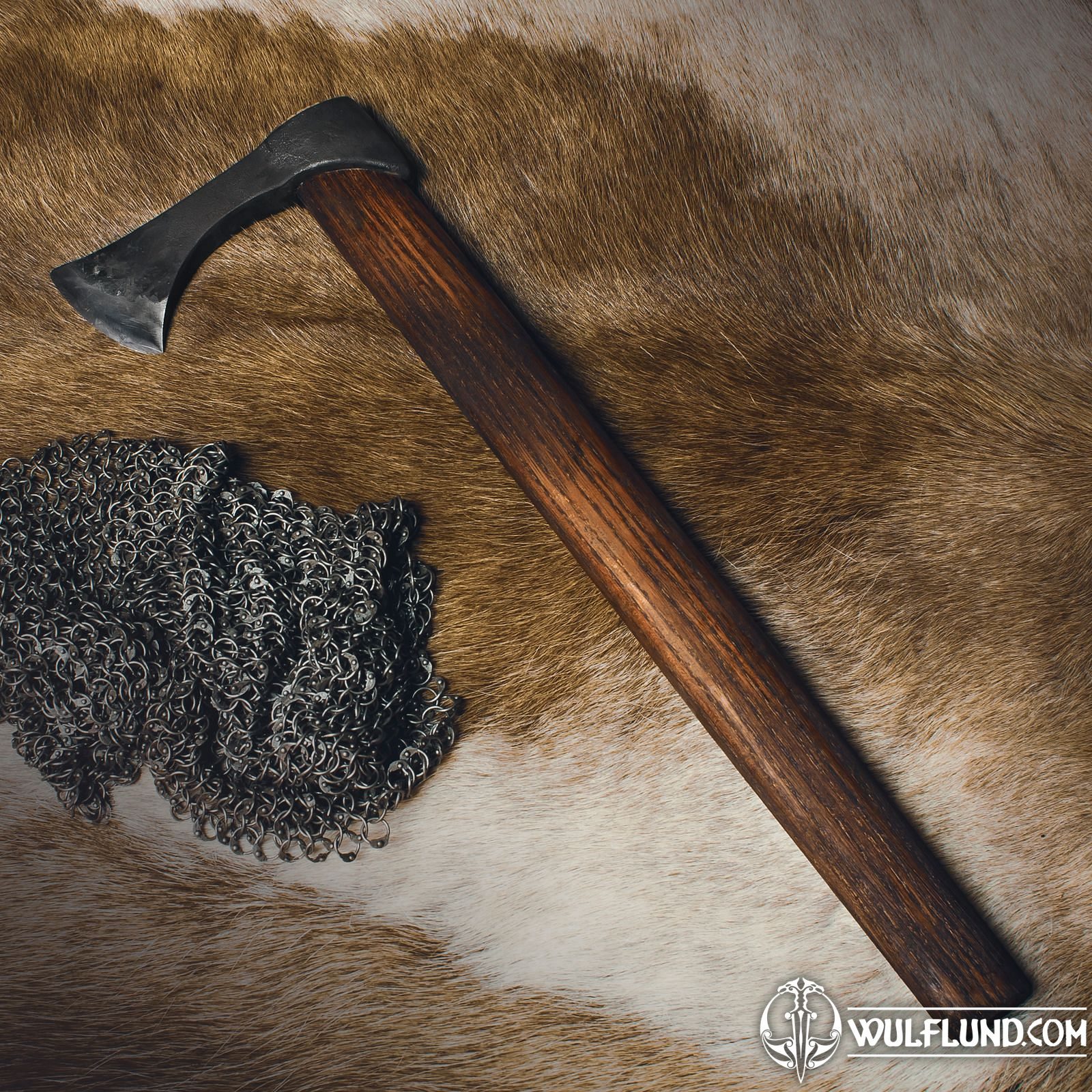 FRANCISCA Throwing Axe Drakkaria Throwing axes Throwing weapons ...