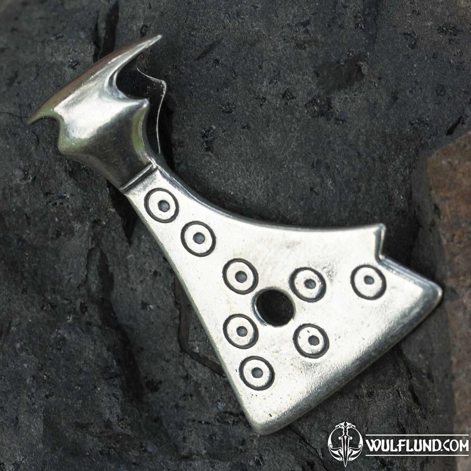 SLAVIC AMULETS PERUN AXES Wulflund