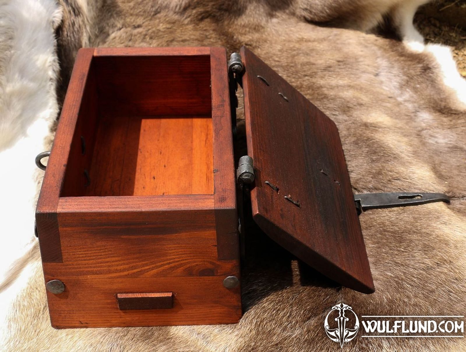 HISTORIC chest | Medieval chests Wulflund