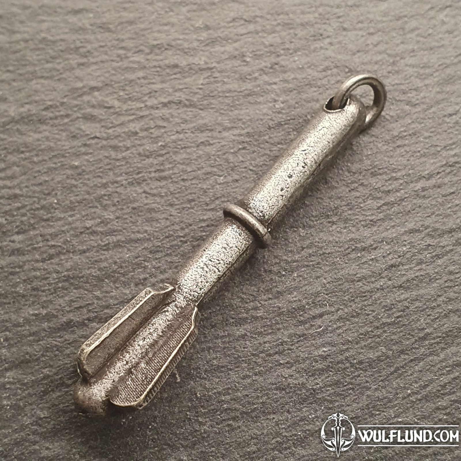 MEDIEVAL MACE, pendant, zinc Drakkaria Medieval amulets Zinc amulets ...