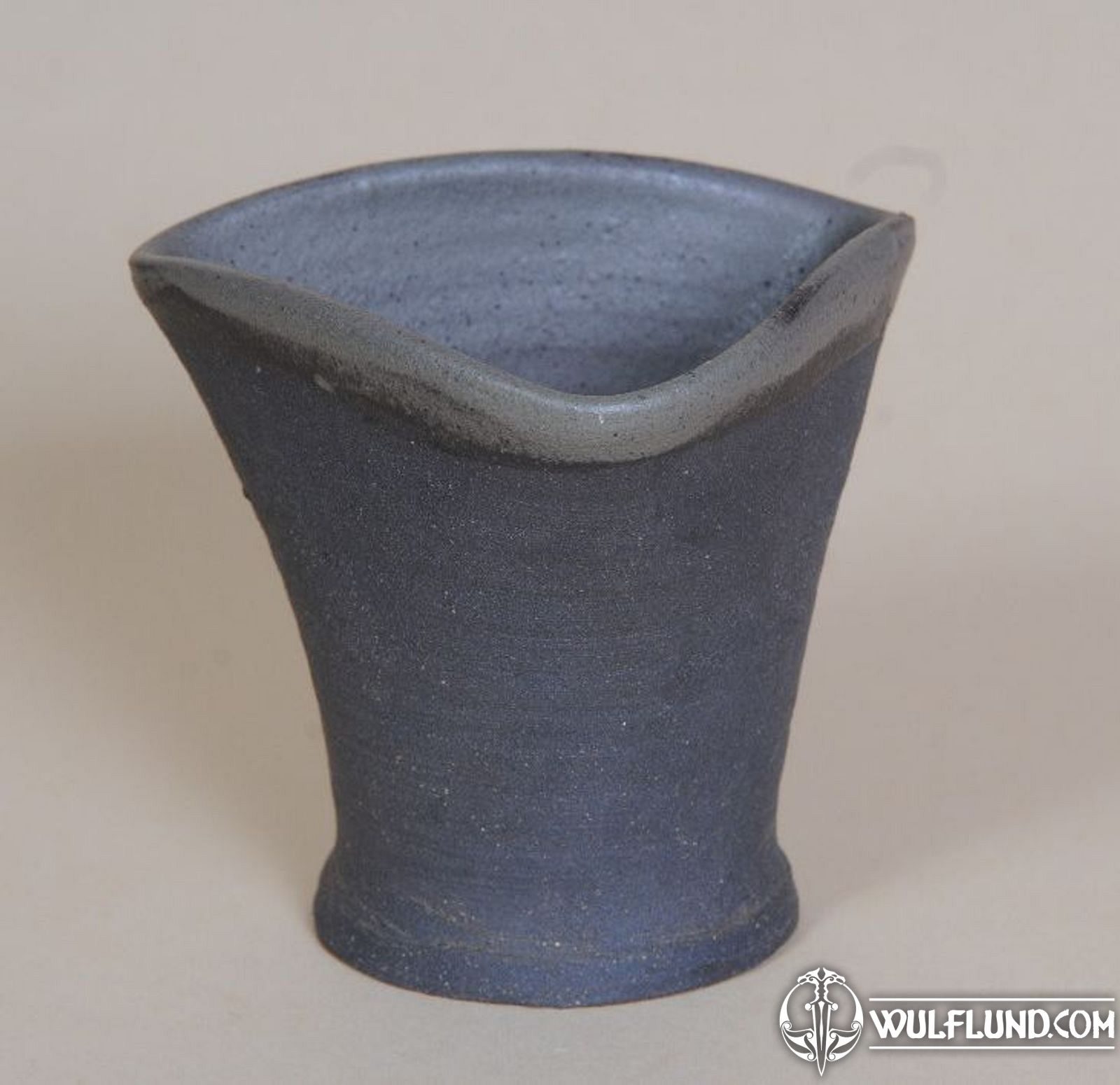 MEDIEVAL CUP, Bohemia, XIII. Century historical ceramics Feasting Wulflund