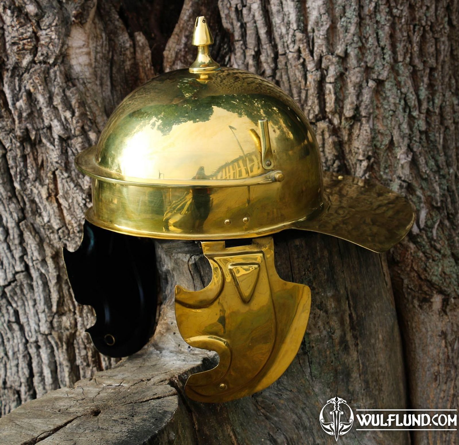 Roman infantry helmet, 1st cent. AD Coolus G Roman and Celtic Helmets ...