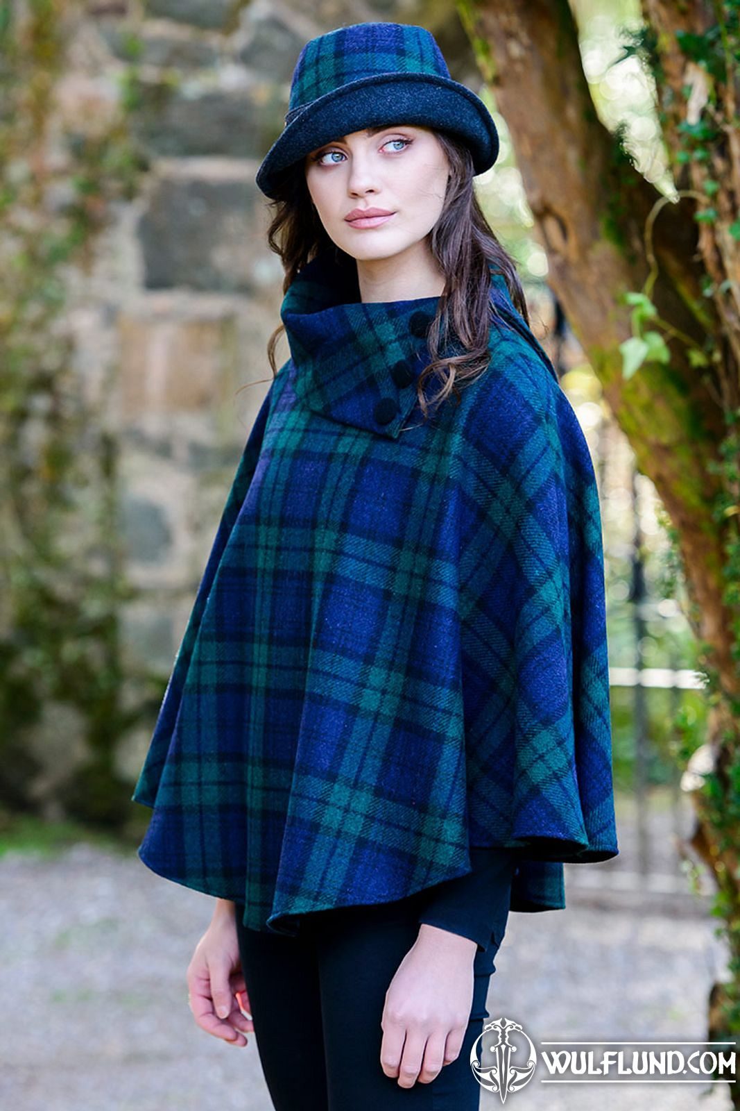 Irish Woolen Poncho SELKIE 196-1 Ponchos, coats Woolen products ...
