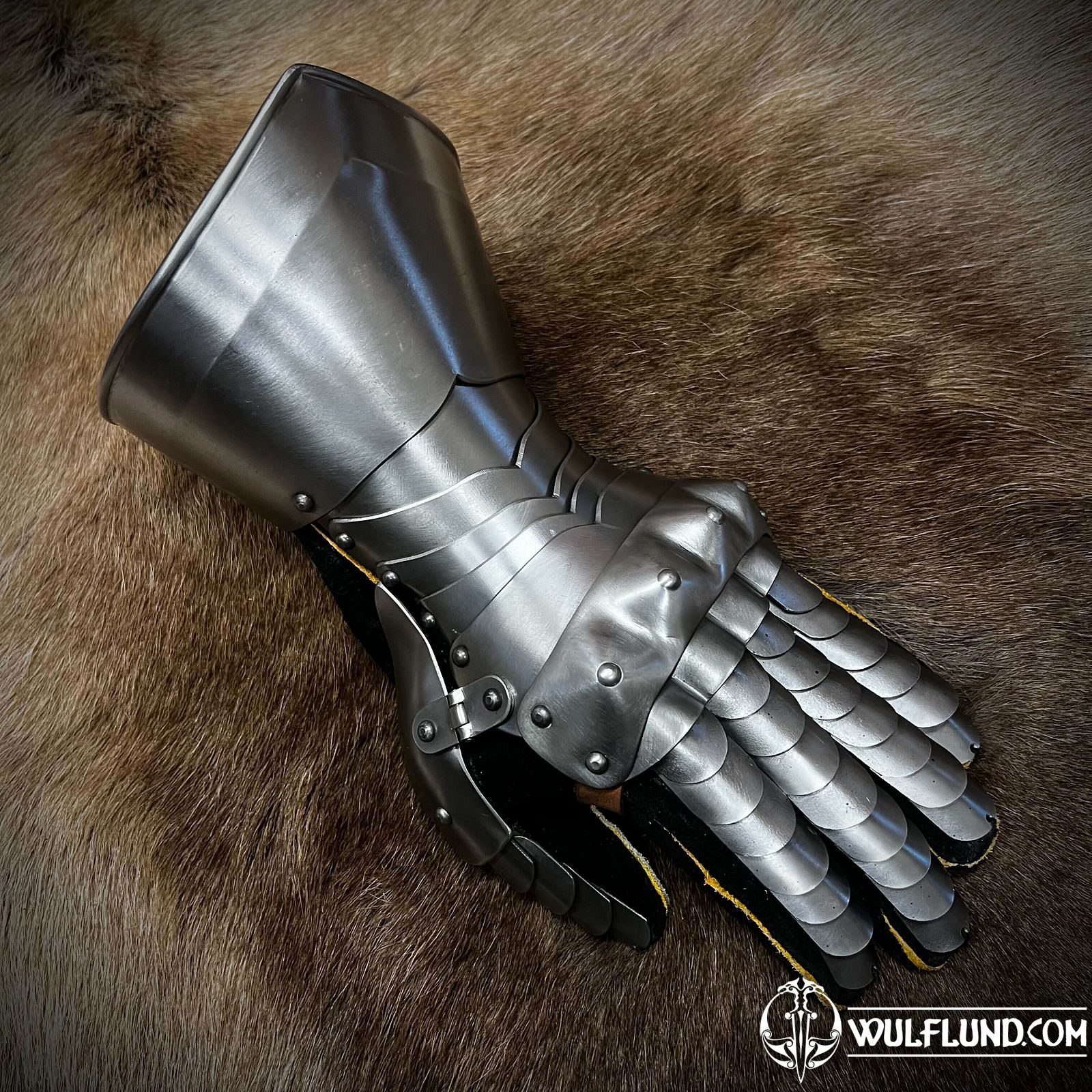 Plate Gauntlets Fully Functional Finger Gauntlets and Mitten Gauntlets ...