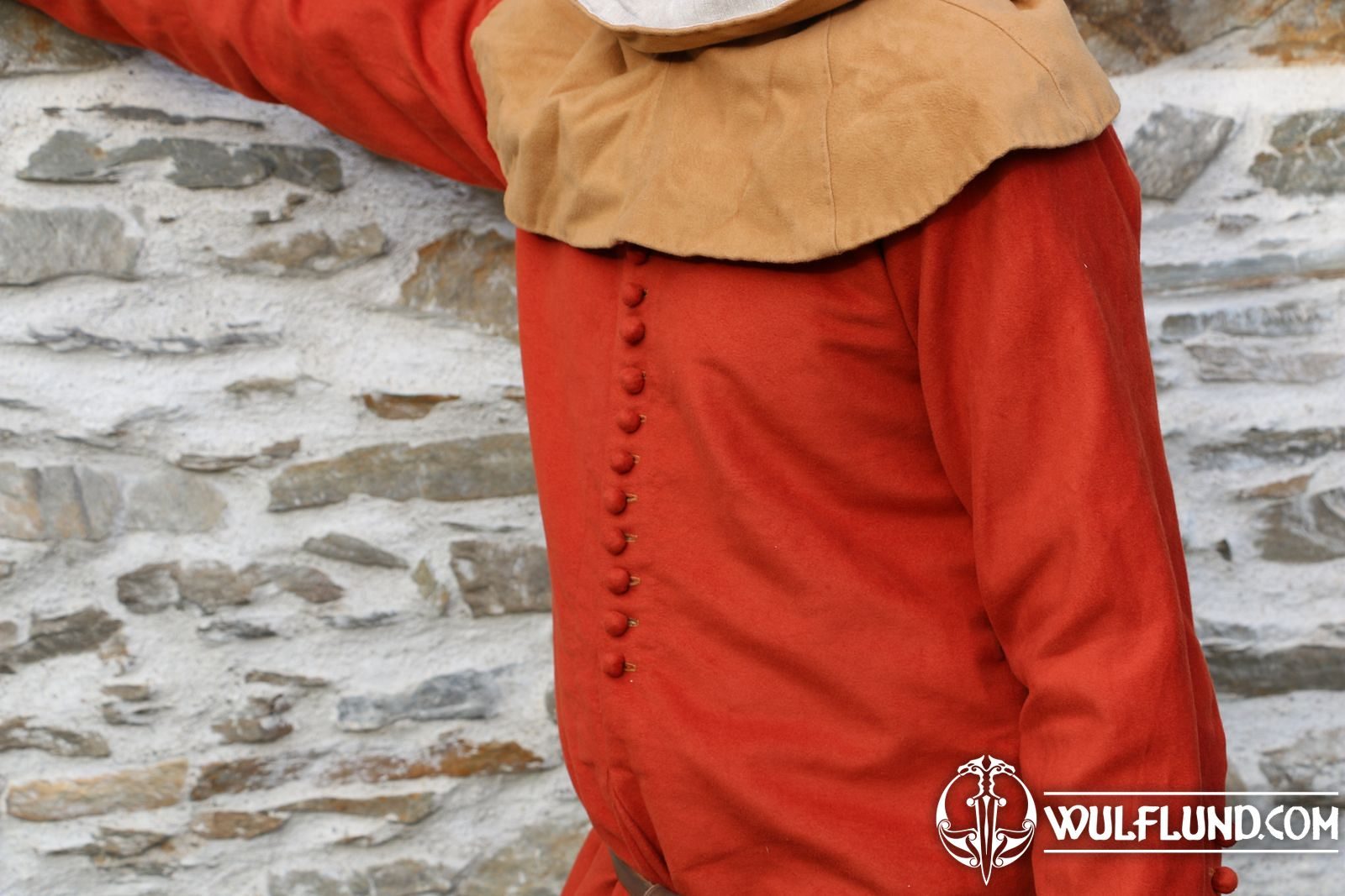 CRAFTSMAN - set of medieval clothing, 2nd half of the 14th century ...