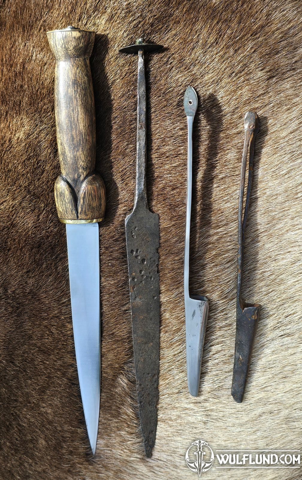 BOLLOCK or phallic dagger, replica from XV.century, Hussite wars ...