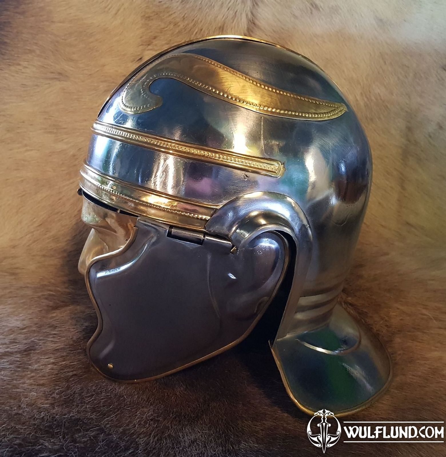 Imperial Gallic Face Helmet Roman and Celtic Helmets Helmets, Armour ...